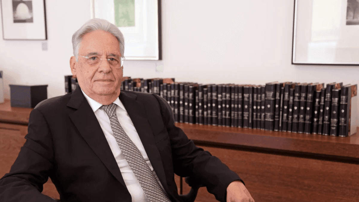 Justiça determina interdição do ex-presidente Fernando Henrique Cardoso