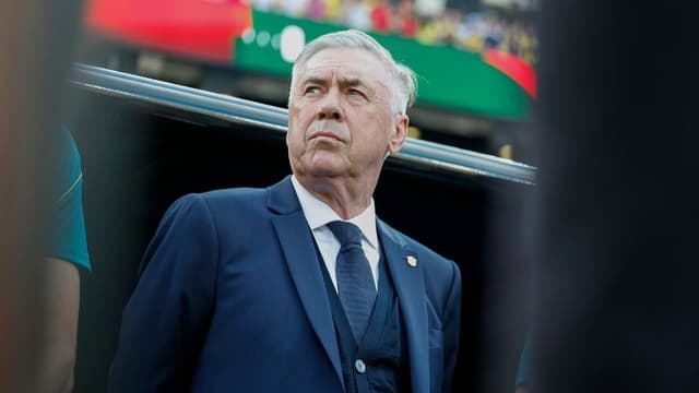 Neto diz que Ancelotti "não fez nada" e cobra duas mudanças no Brasil
