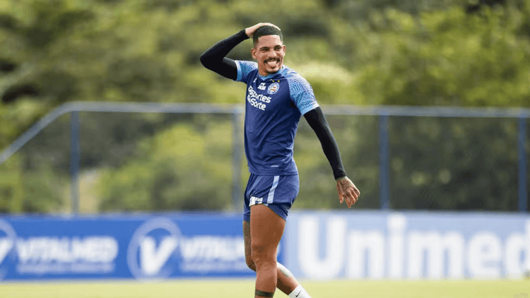 Athletico acerta contratação do lateral Gilberto, ex-Bahia