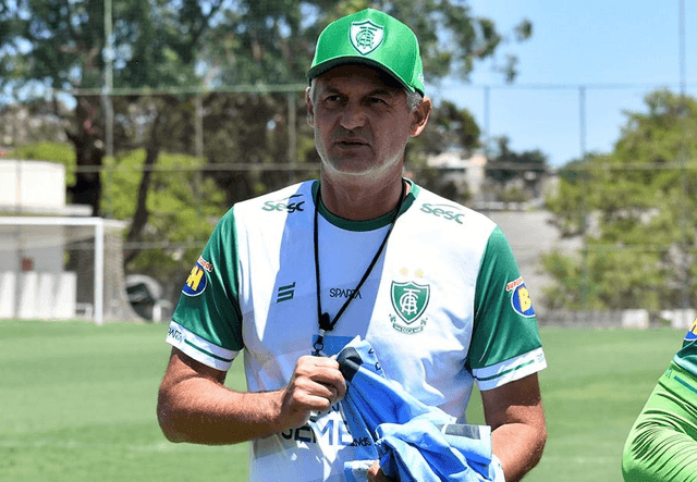 Lisca admite que fama de doido atrapalha no mercado, mas diz: ‘futebol ...